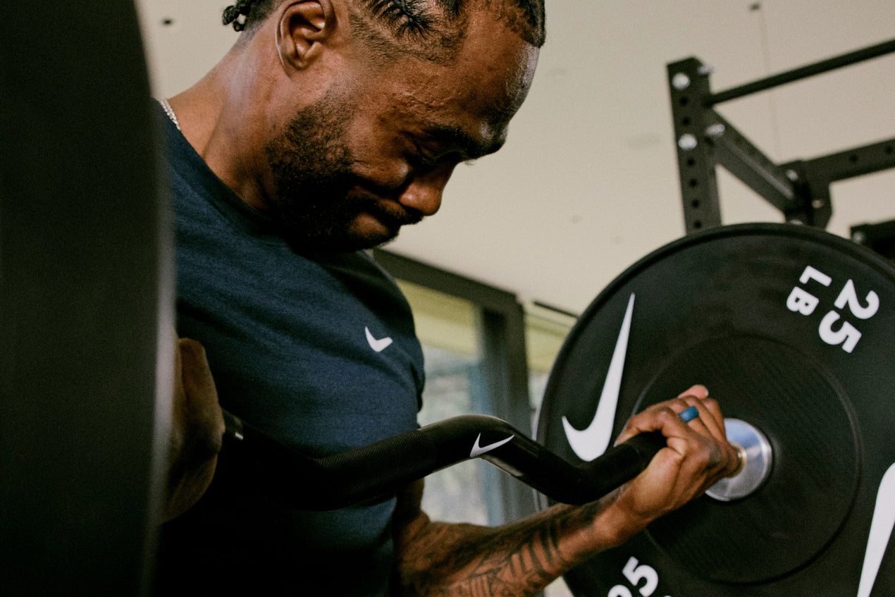 Nike Curl Bar – Nike Strength US